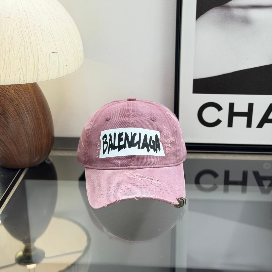 Бейсболка Balenciaga кепка с козырьком