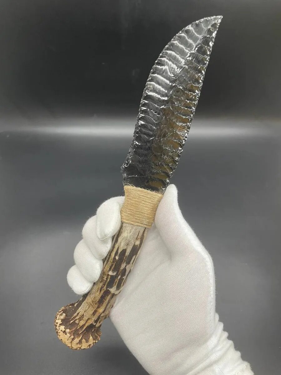 Нож обсидиановый с рукоятью из рога косули 24 см