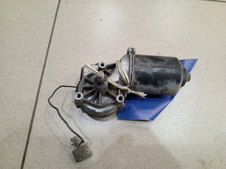 Моторчик стеклоочистителя передний от Mazda Capella CG 1994-1997