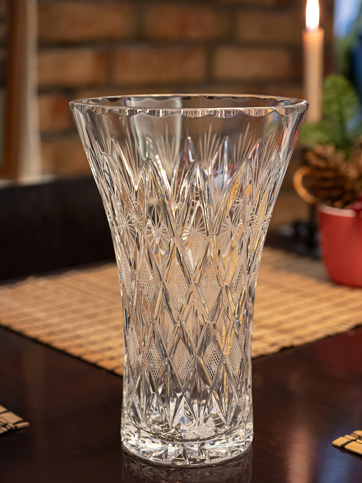 Хрустальная ваза для цветов, для интерьера и декора, высота вазы 25 см, диаметр 16.5 см, Неман 900/103, 7608/1