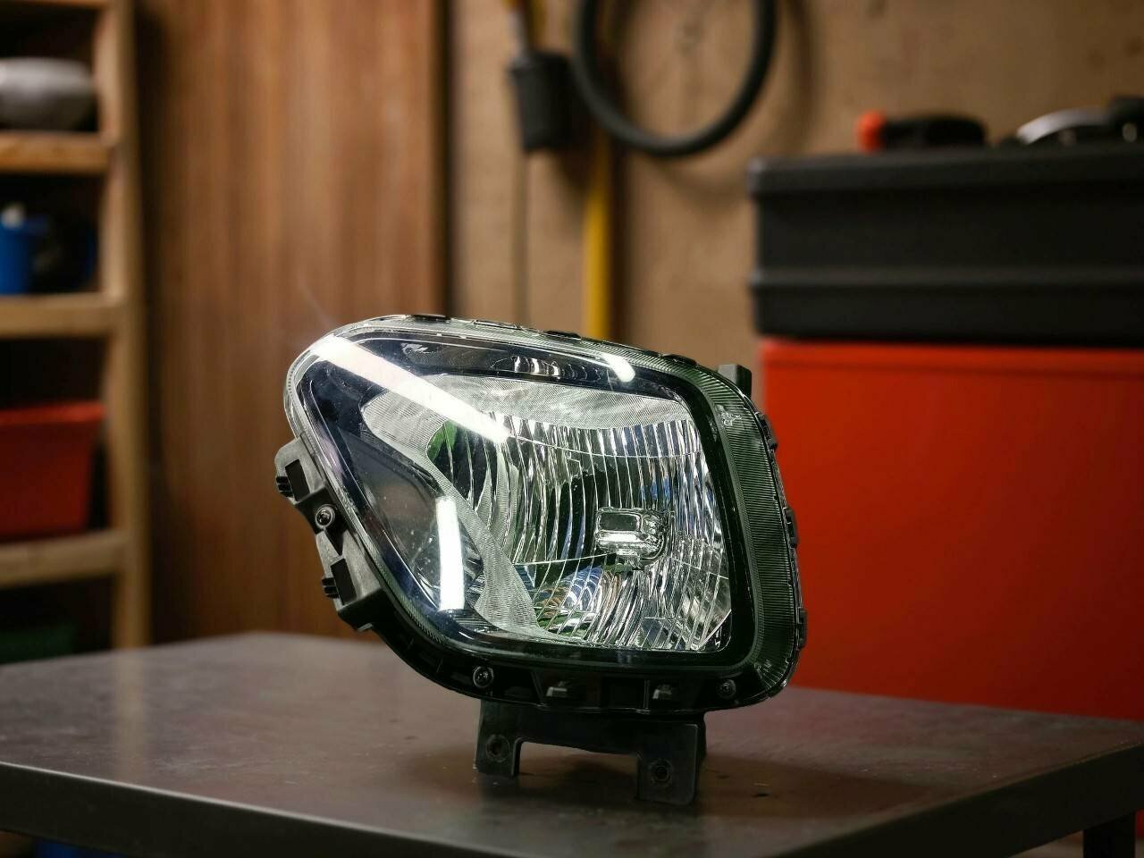 Фара левая Kia Soul 3