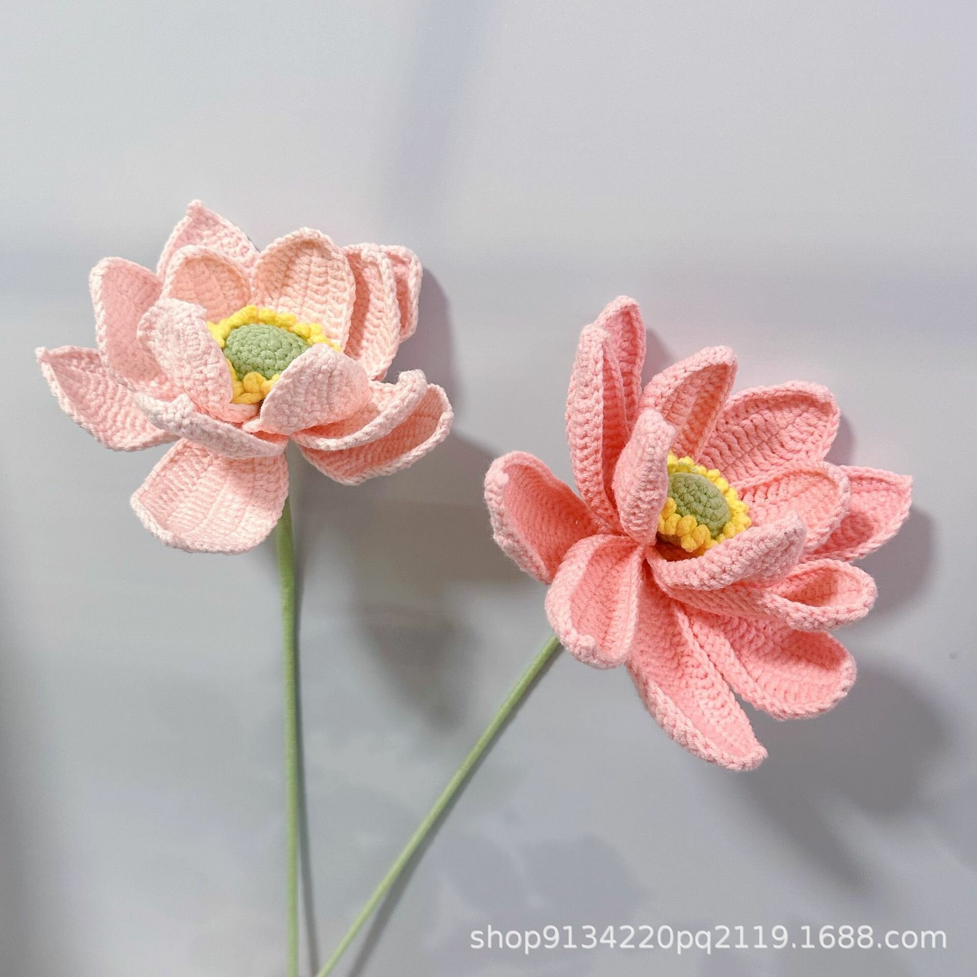 Ручная работа, вязаный искусственный букет лотосов, домашний настольный орнамент, вечный цветок, готовое изделие