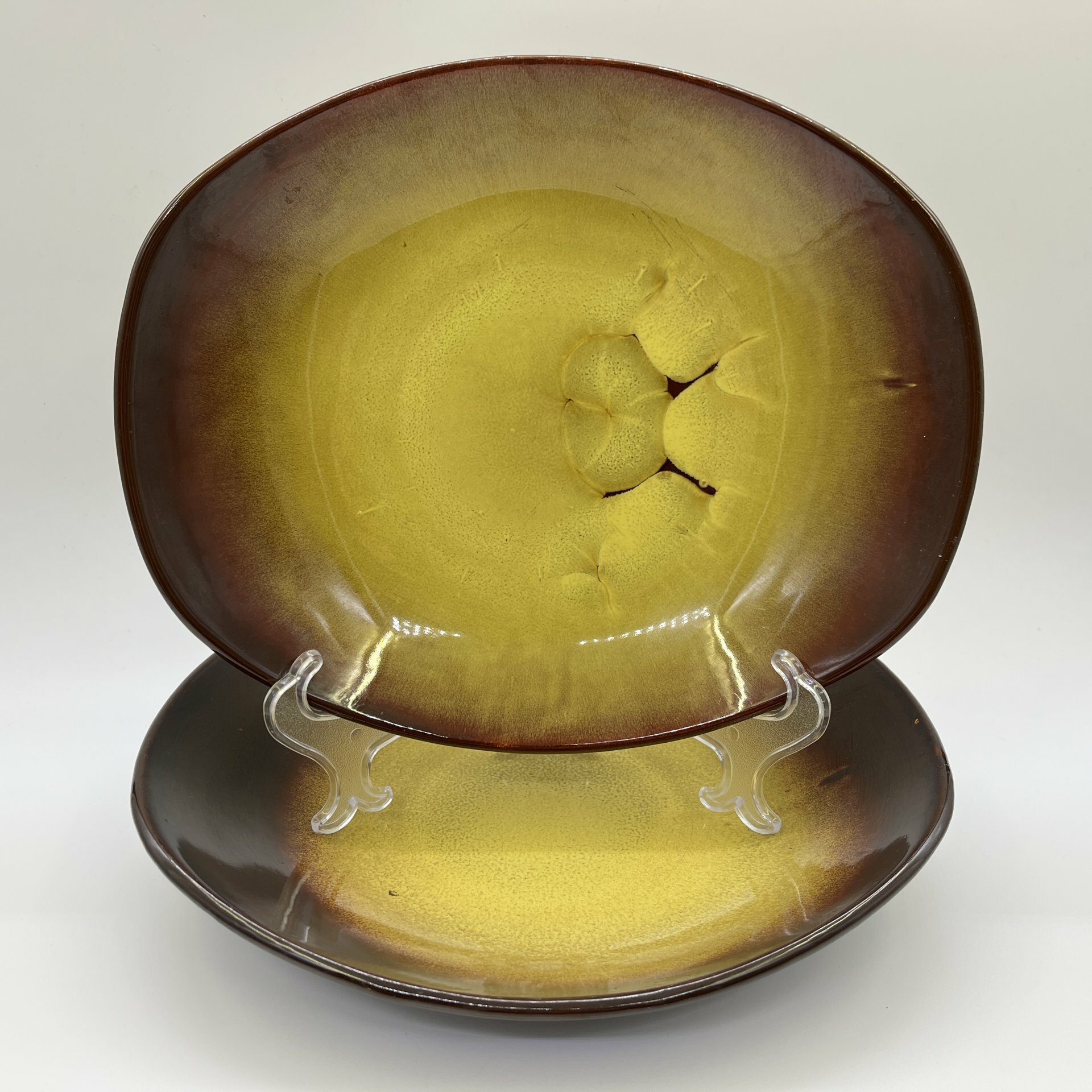 Набор из 2-х сервировочных блюд, фаянс, цветные поливы, СССР, 1970-1990 гг.