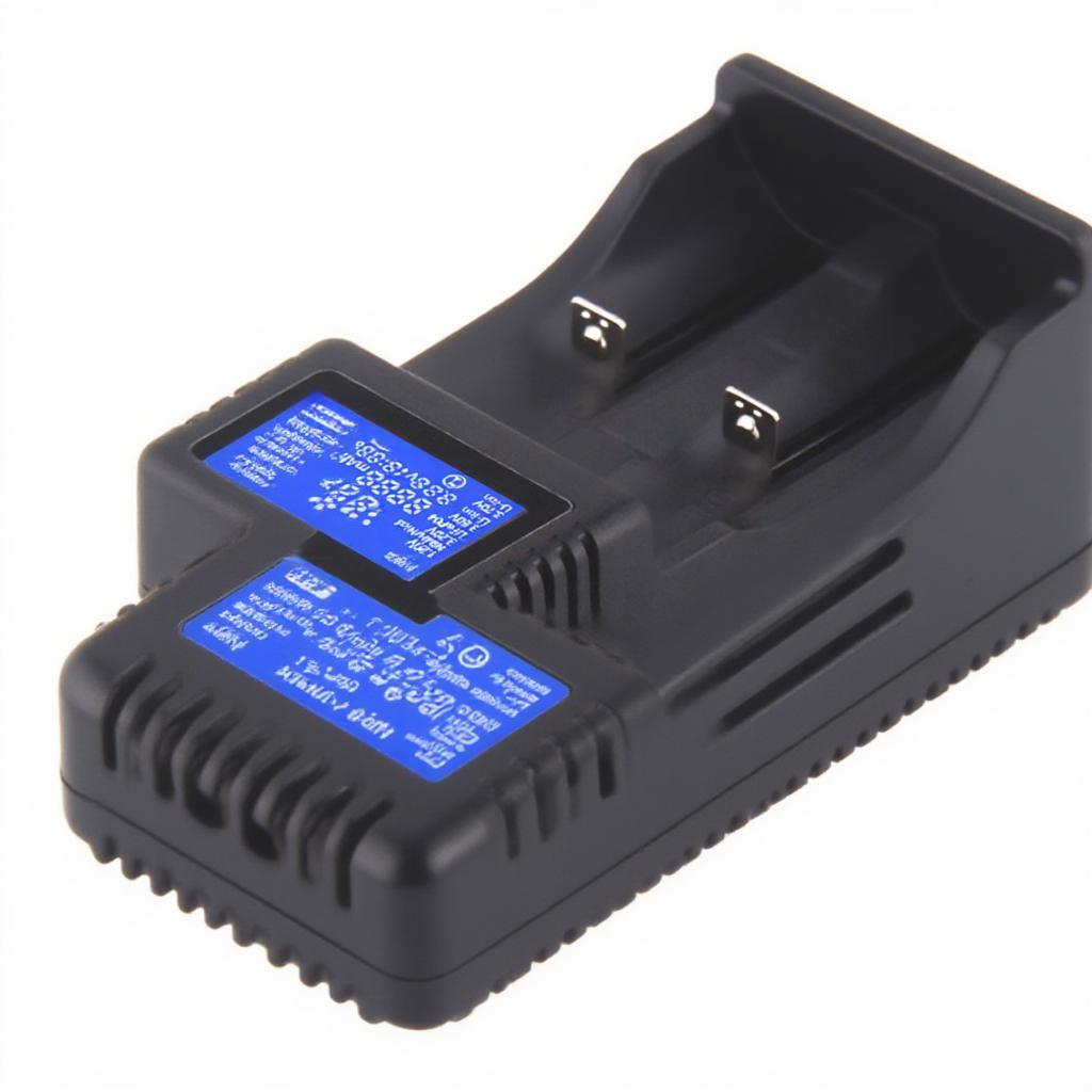 Зарядное устройство для аккумуляторов LII-PD2 Smart Battery Charger для 18650 26650 21700 NiMH Lithium, 2 слота, независимая зарядка, автоматический детектор полярности, черный цвет, DC 12V/1A вход, 0.5A/1A/2A токи зарядки, цифровой дисплей