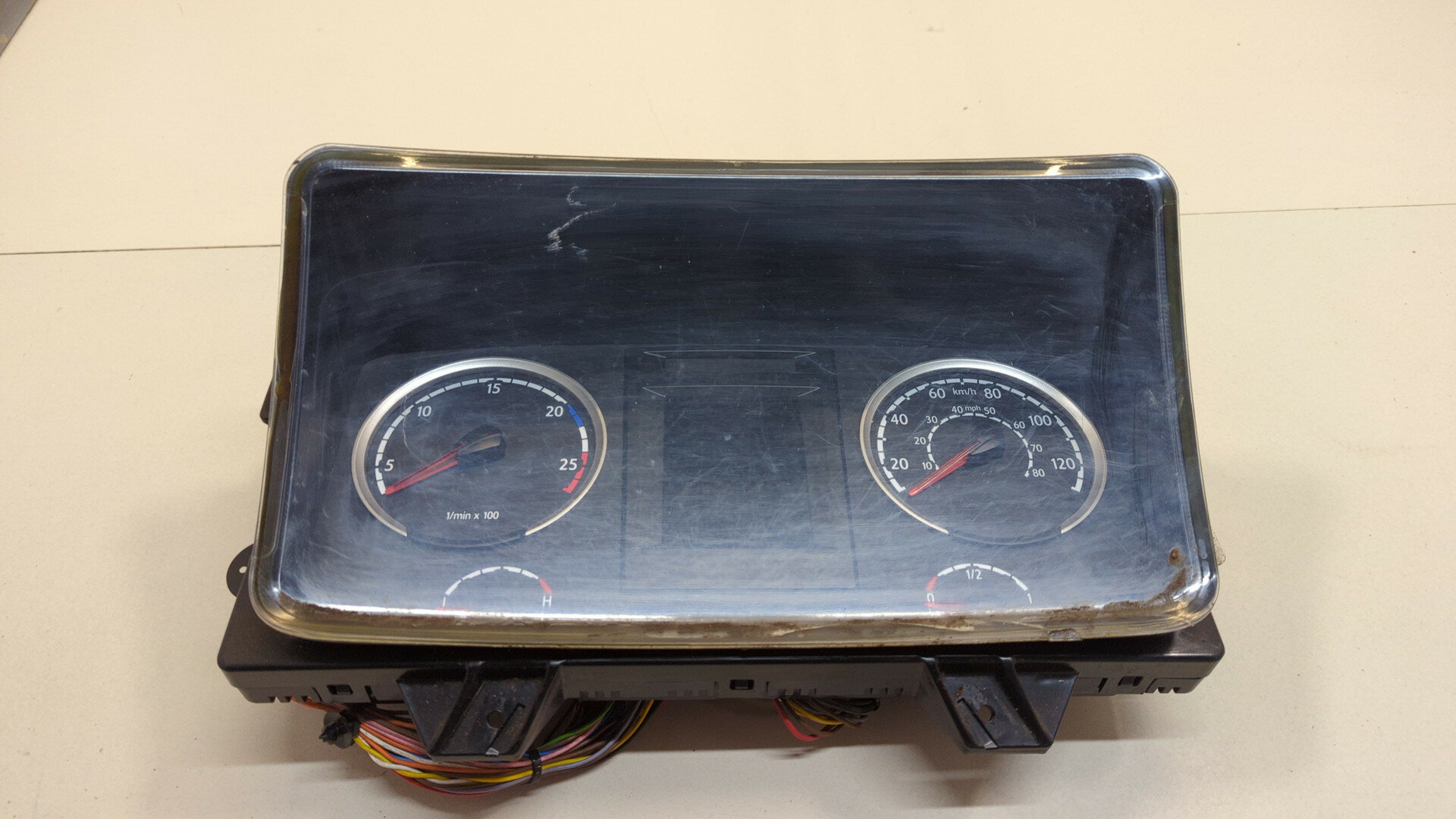 Приборная панель Scania 5-series R (2004 - 2016) Б/У