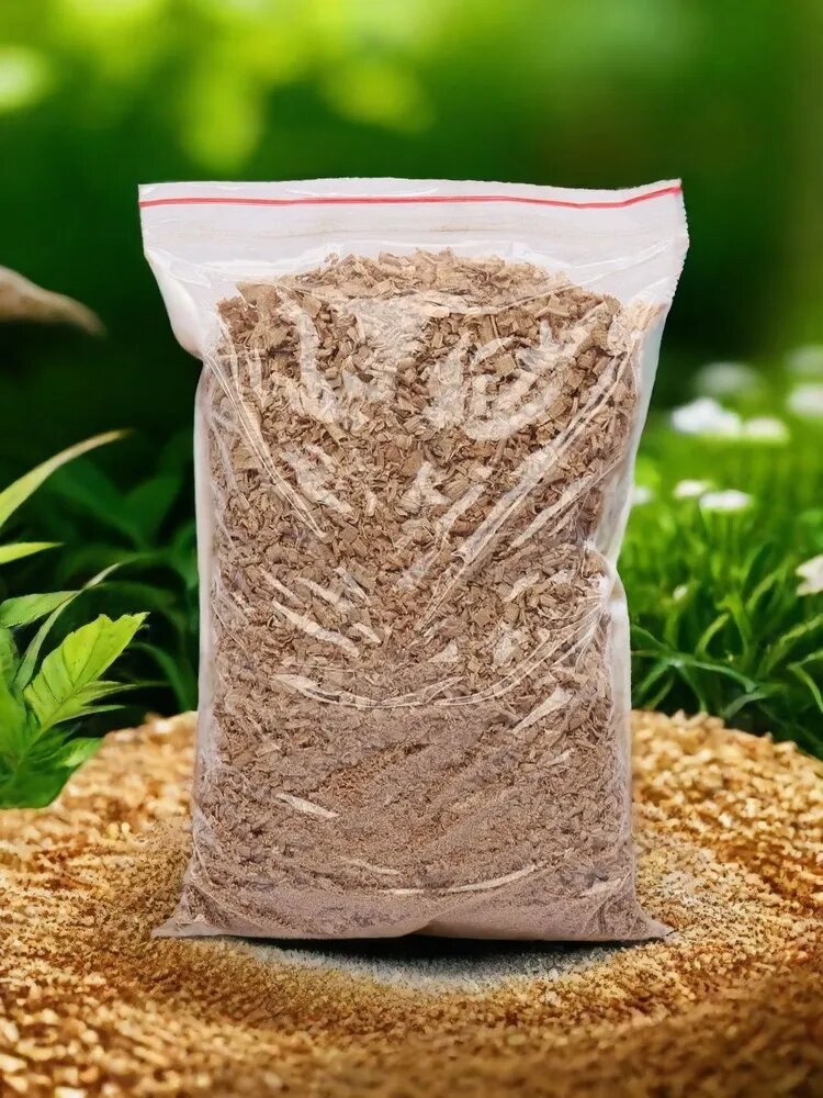 Подстилка из опилок для клеток птиц и грызунов.