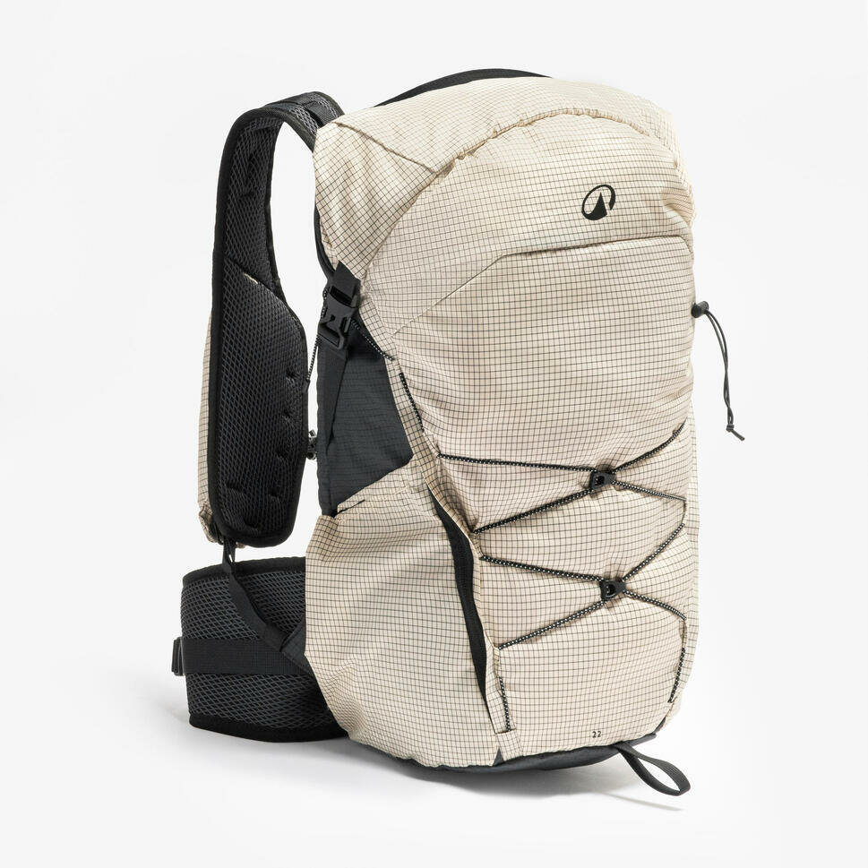 Decathlon Рюкзак походный, Quechua MH500 Light 22 л, цвет Бежевый капучино