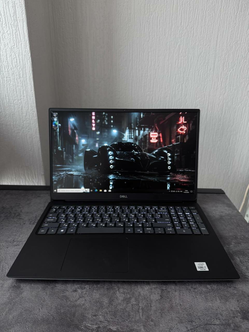 15.6" Ноутбук Dell Vostro 5590, Intel Core i7 - 10510U 1,8 GHz, 8 ГБ, SSD 256 ГБ, NVIDIA Geforce Nvidia MХ250 2gb