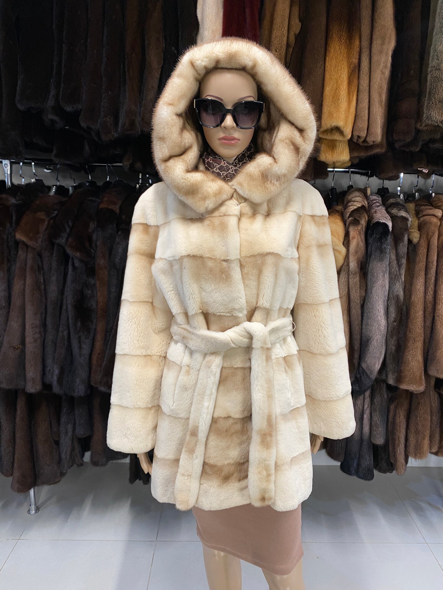 Шуба. Полушубок. Норка натуральная. Автоледи 46-48 р.