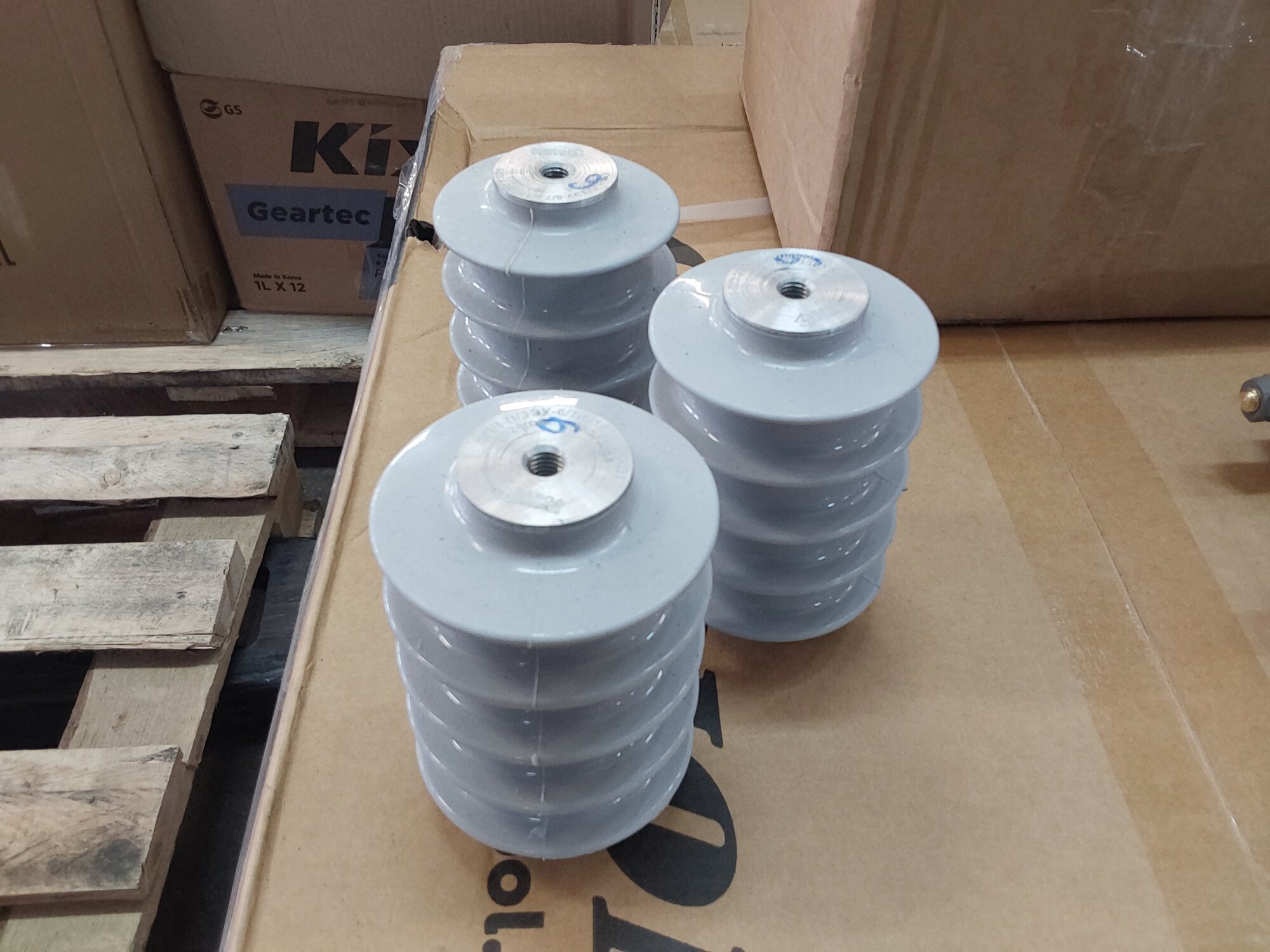 Ограничитель перенапряжения ОПН-П-6/7,6/10/680 УХЛ1