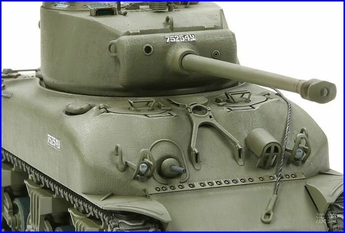 Tamiya 35322 1/35 M1 Super Sherman Израильский танк