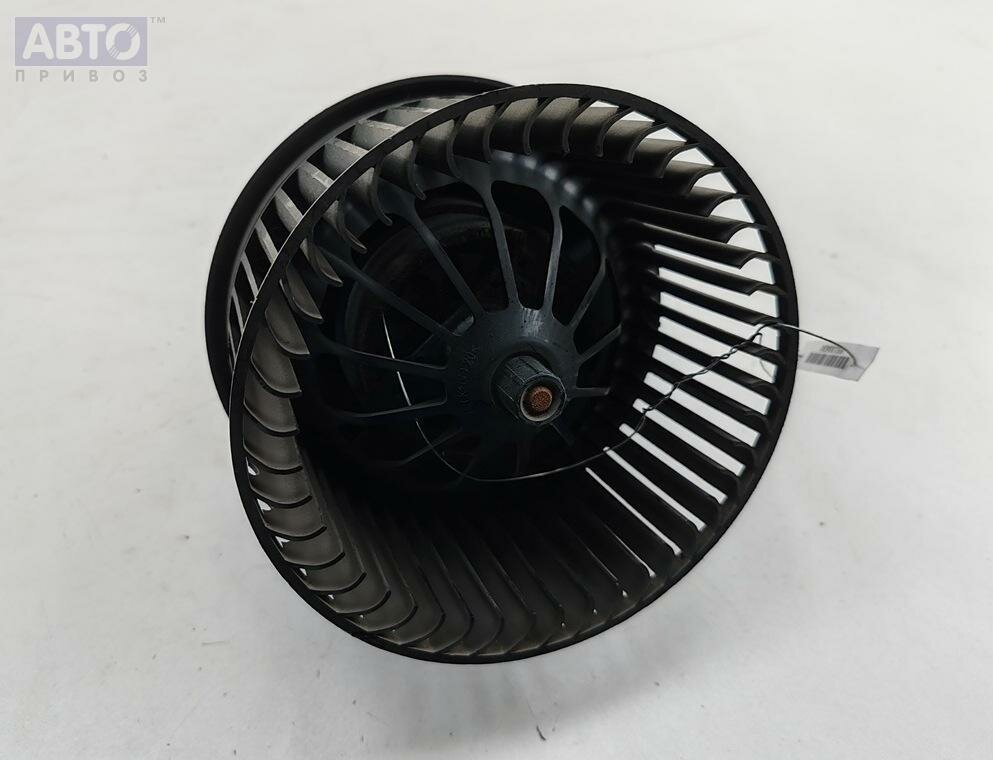 Двигатель отопителя (моторчик печки) Ford Focus 2 (2004-2010)