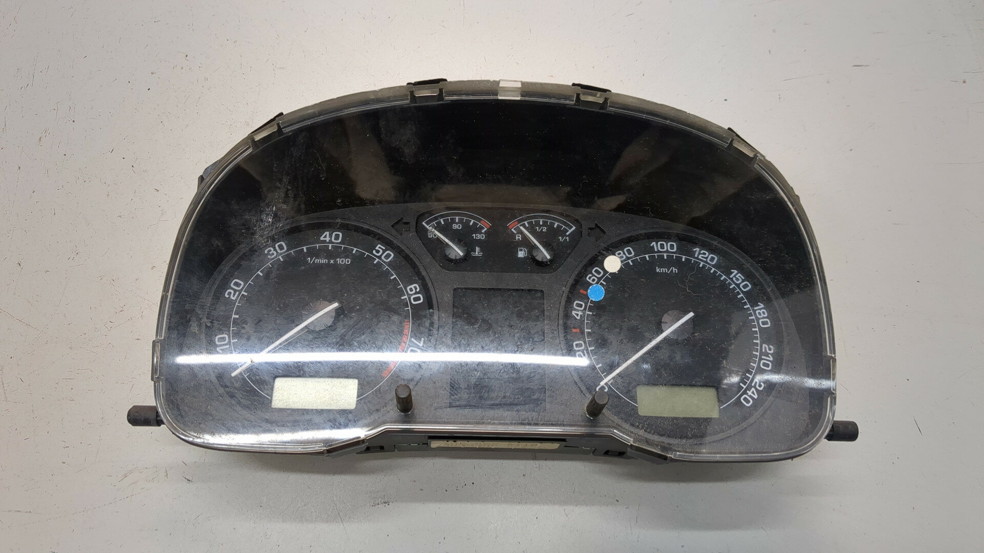 Приборная панель Skoda Octavia Tour Б/У