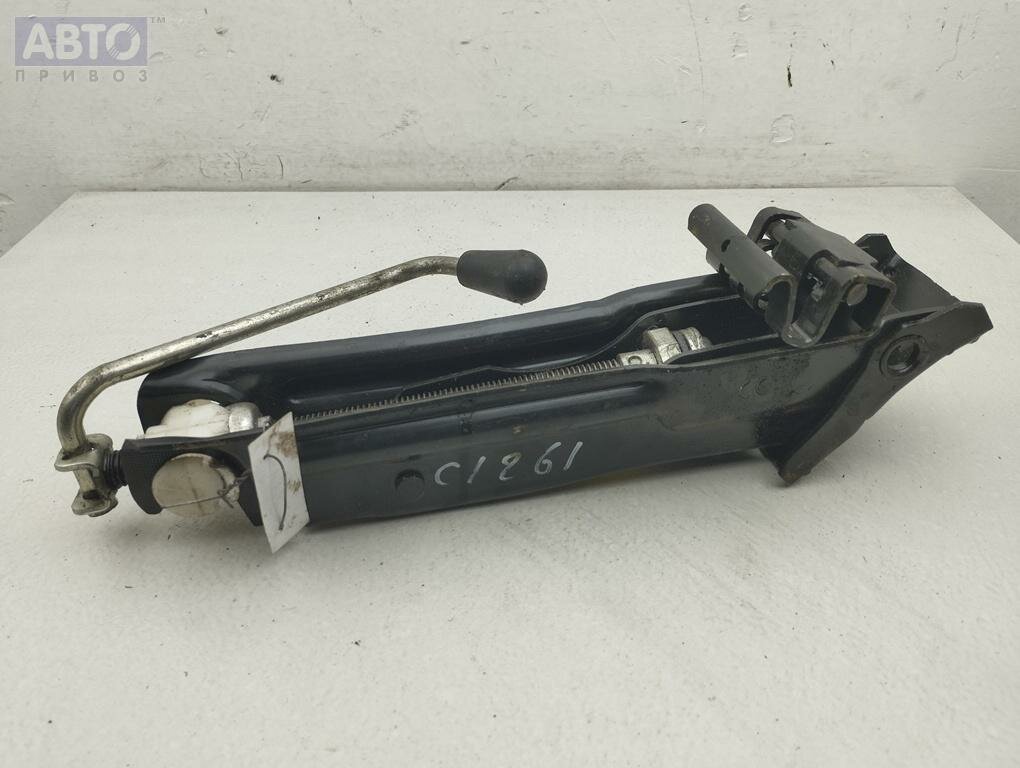 Домкрат Skoda Fabia mk2 (5J) 2007-2014