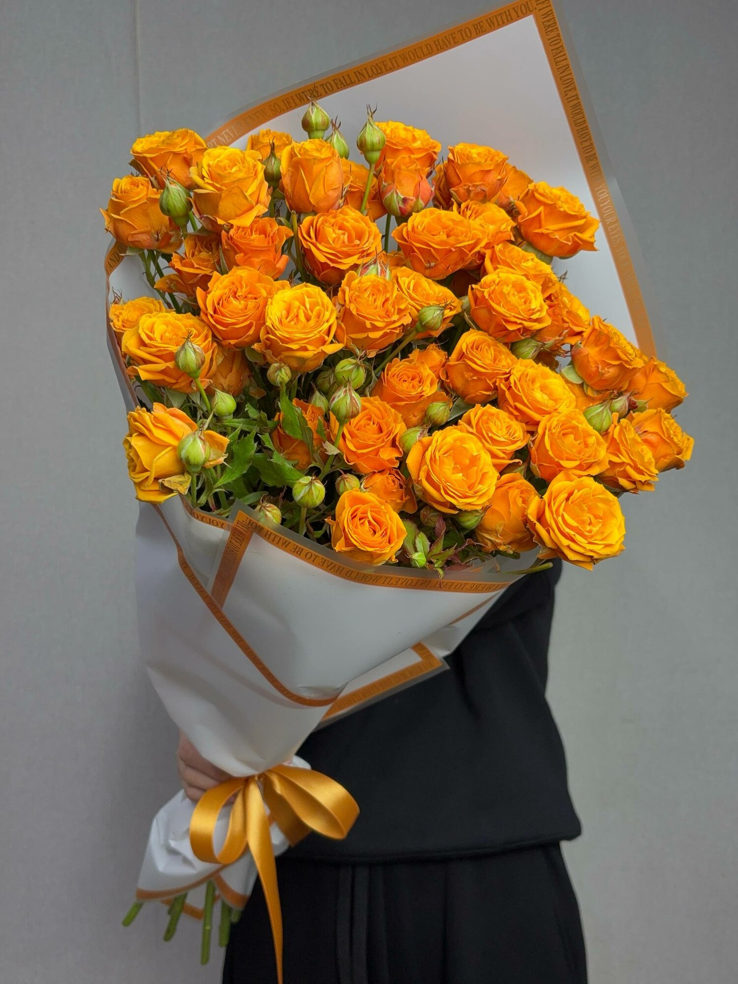 Огненный Ворон: 9 кустовых роз Ворон – FRESH FLORA купить свежие цветы с доставкой