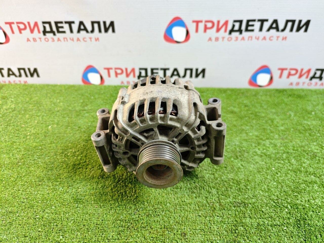 Генератор Лада Веста 1.8 21179 2018 (б/у)
