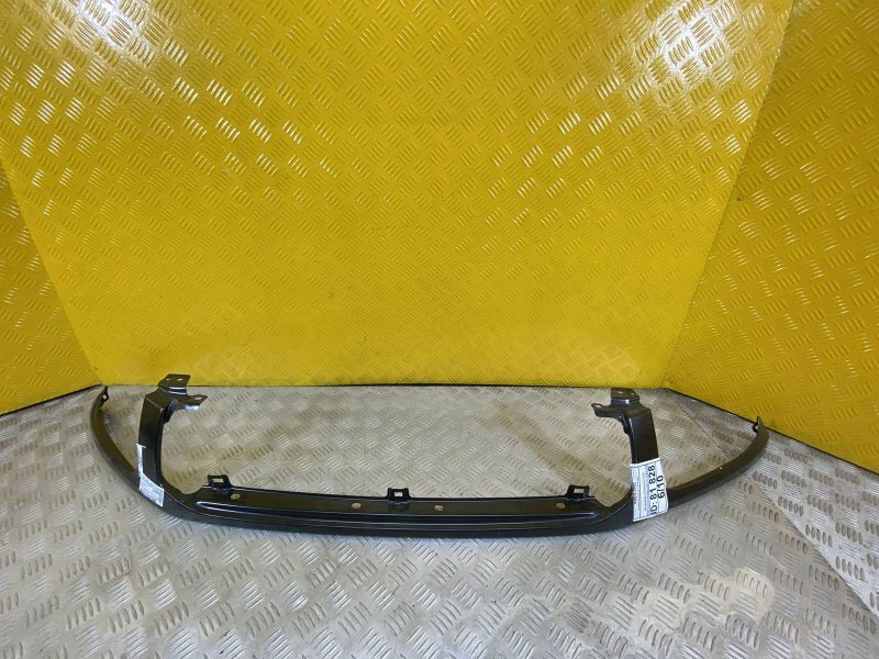 Молдинг переднего бампера Toyota Rav 4 (XA20) (2000-2006) 2003