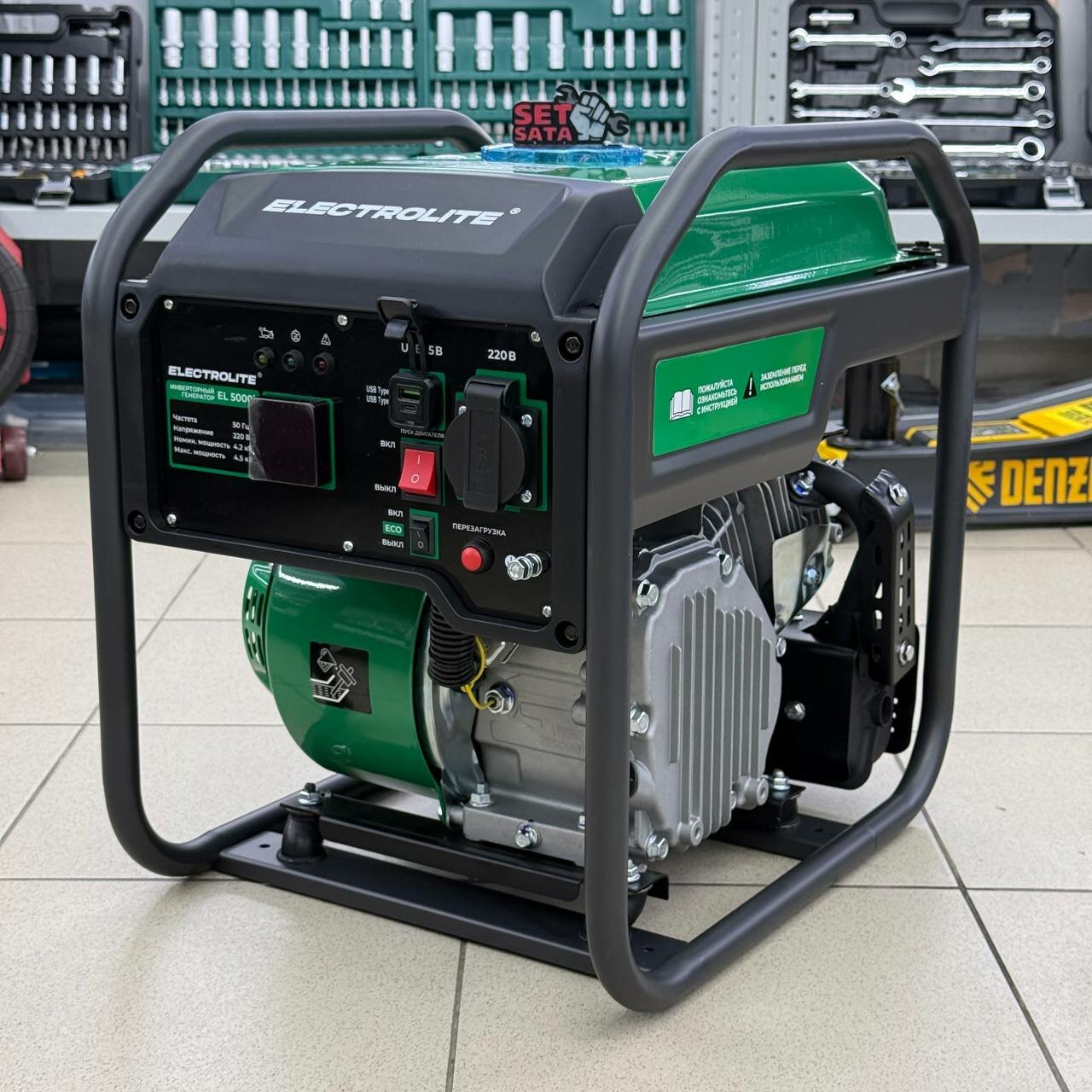 Генератор бензиновый инверторный Electrolite EL 5000i, 4.2-4.5 кВт, цифровой дисплей