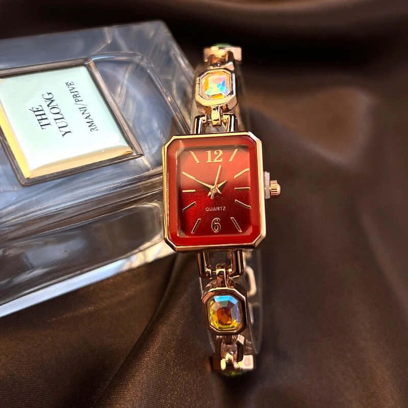 Наручные часы