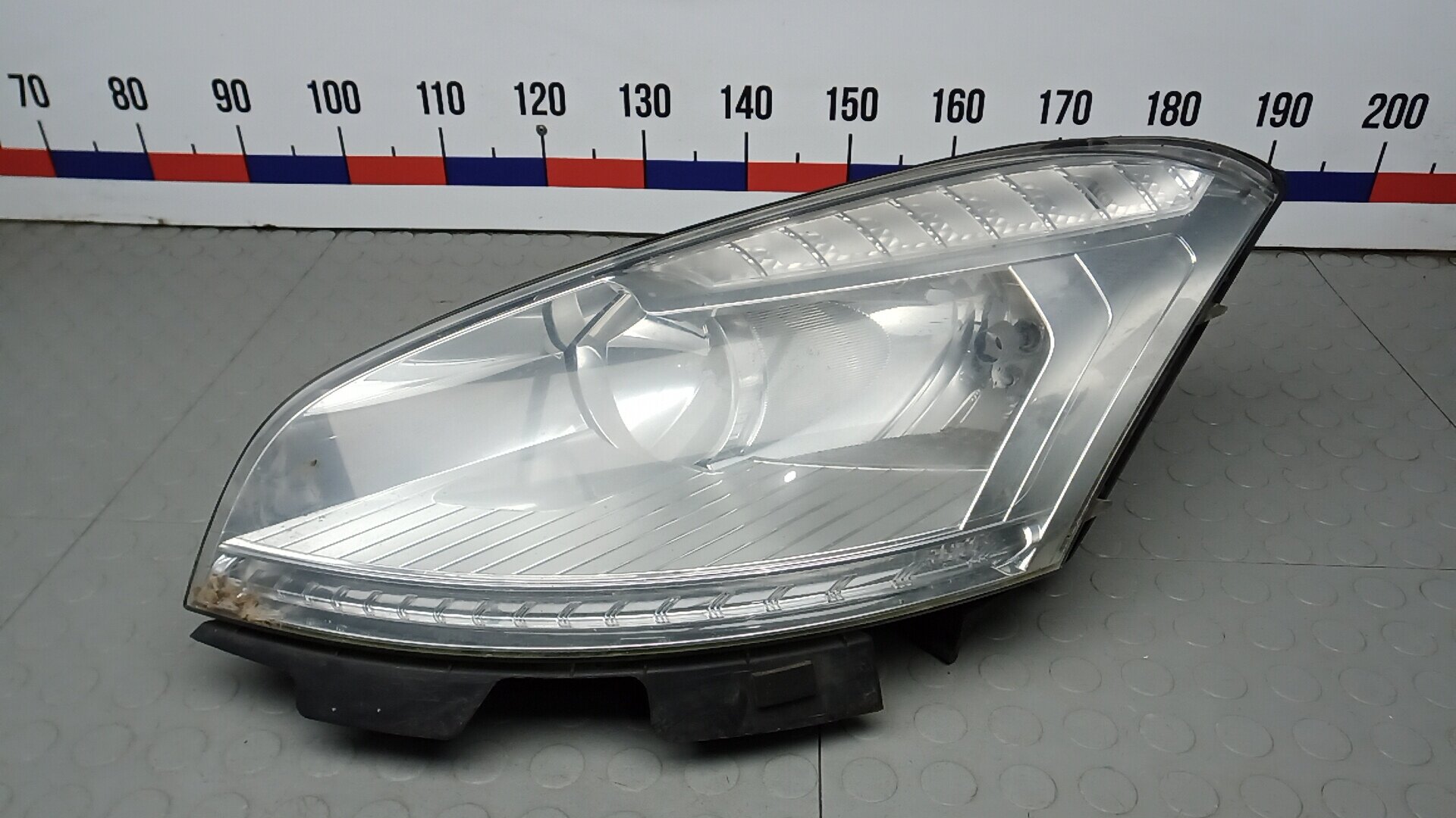 Фара левая CITROEN C4 GRAND PICASSO 1