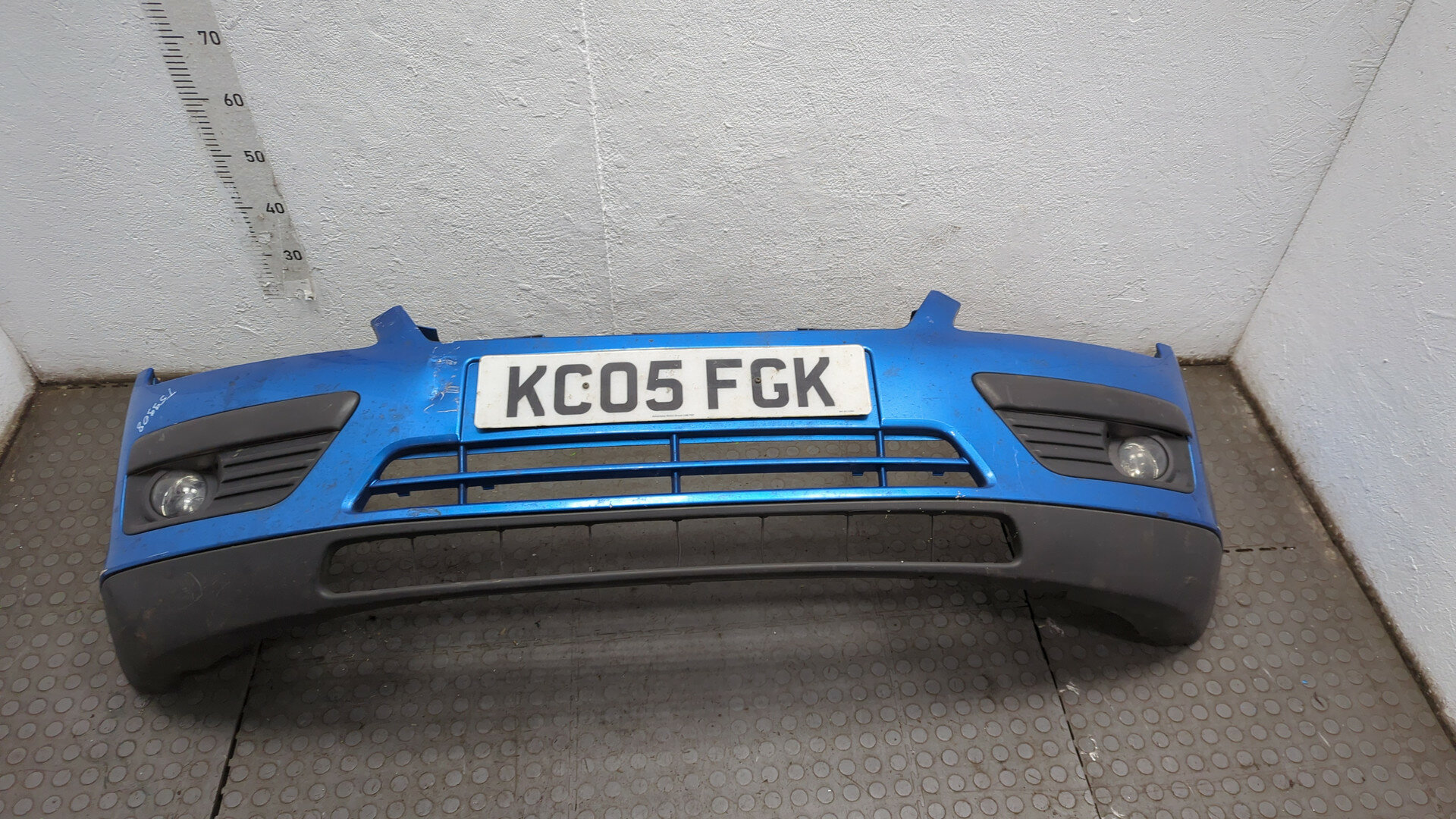 Бампер передний Ford Focus 2 Б/У