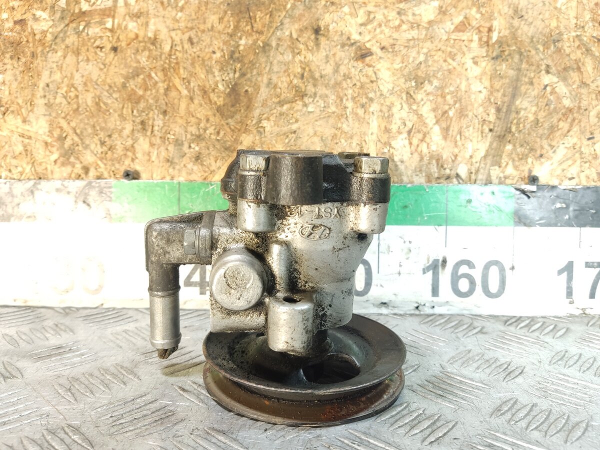 Гур эгур HYUNDAI Accent 2000-2012 5711025000