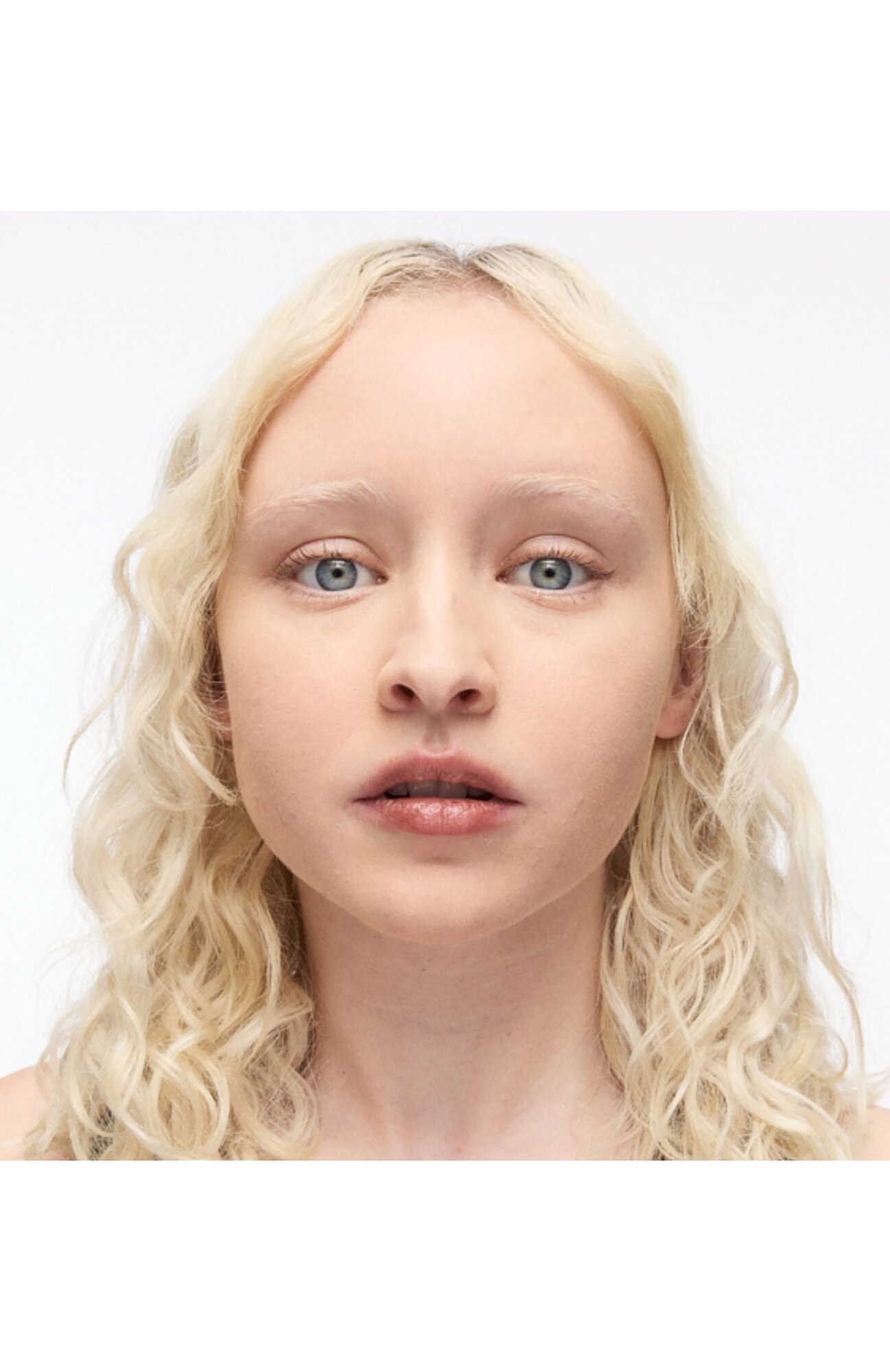 Пудра для лица Studio Fix Powder Plus Foundation, оттенок NW22 (12g) MAC