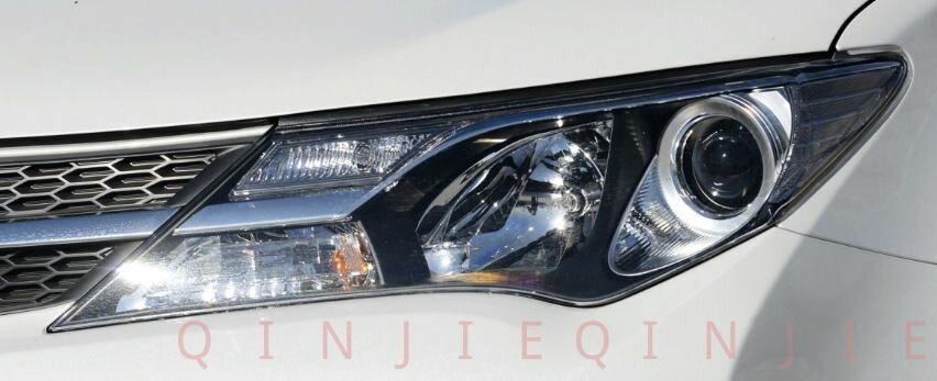 Стекло на фару Toyota RAV4 2013-2015///==-----Левая и правая сторона, 1 комплект из 2 штук