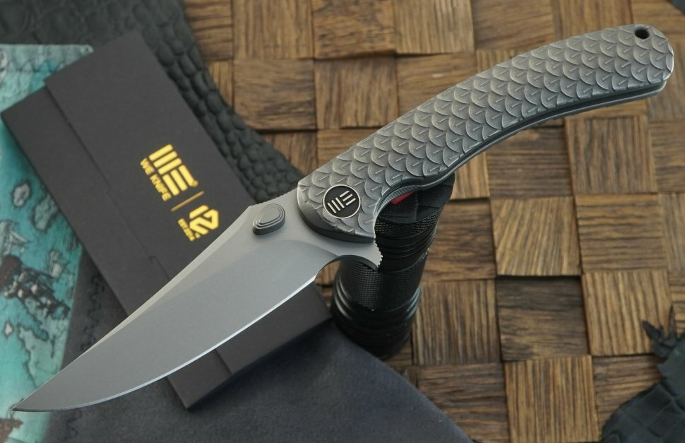 Лимитированный складной нож We Knife Dracarys, сталь M390, SW, рукоять титан