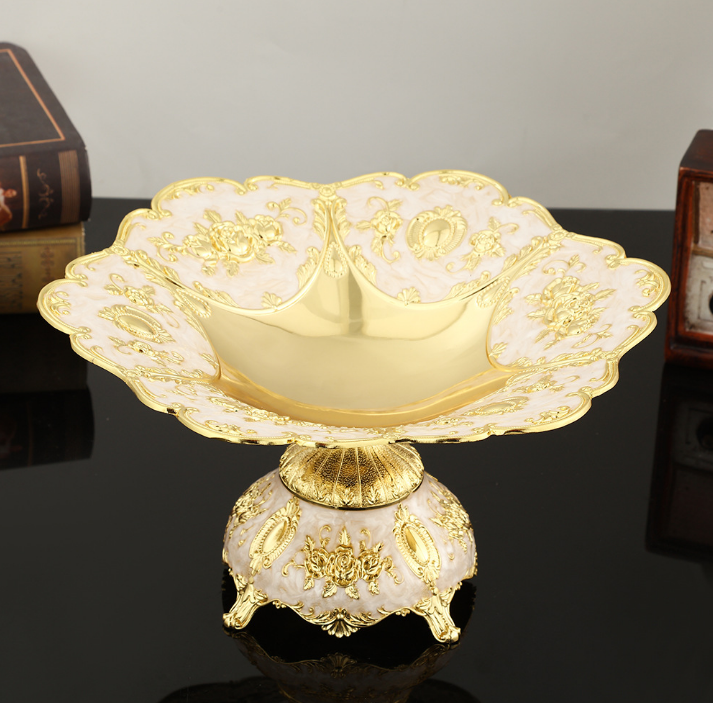 European-style light luxury fruit plate, fashionable and creative fruit plate, exquisite and high-end fruit plate, snack plate