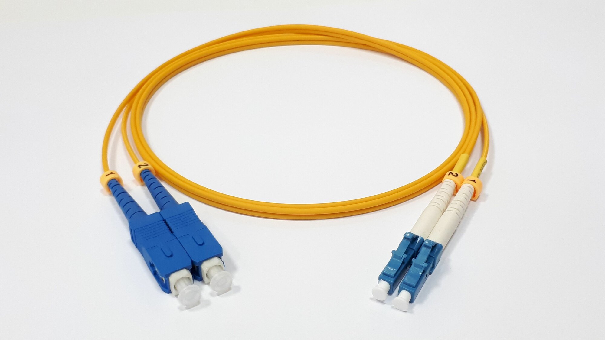 Шнур оптический (патч-корд) duplex LC/UPC - SC/UPC 9/125 1m 3,0mm G.652 LSZH Yellow
