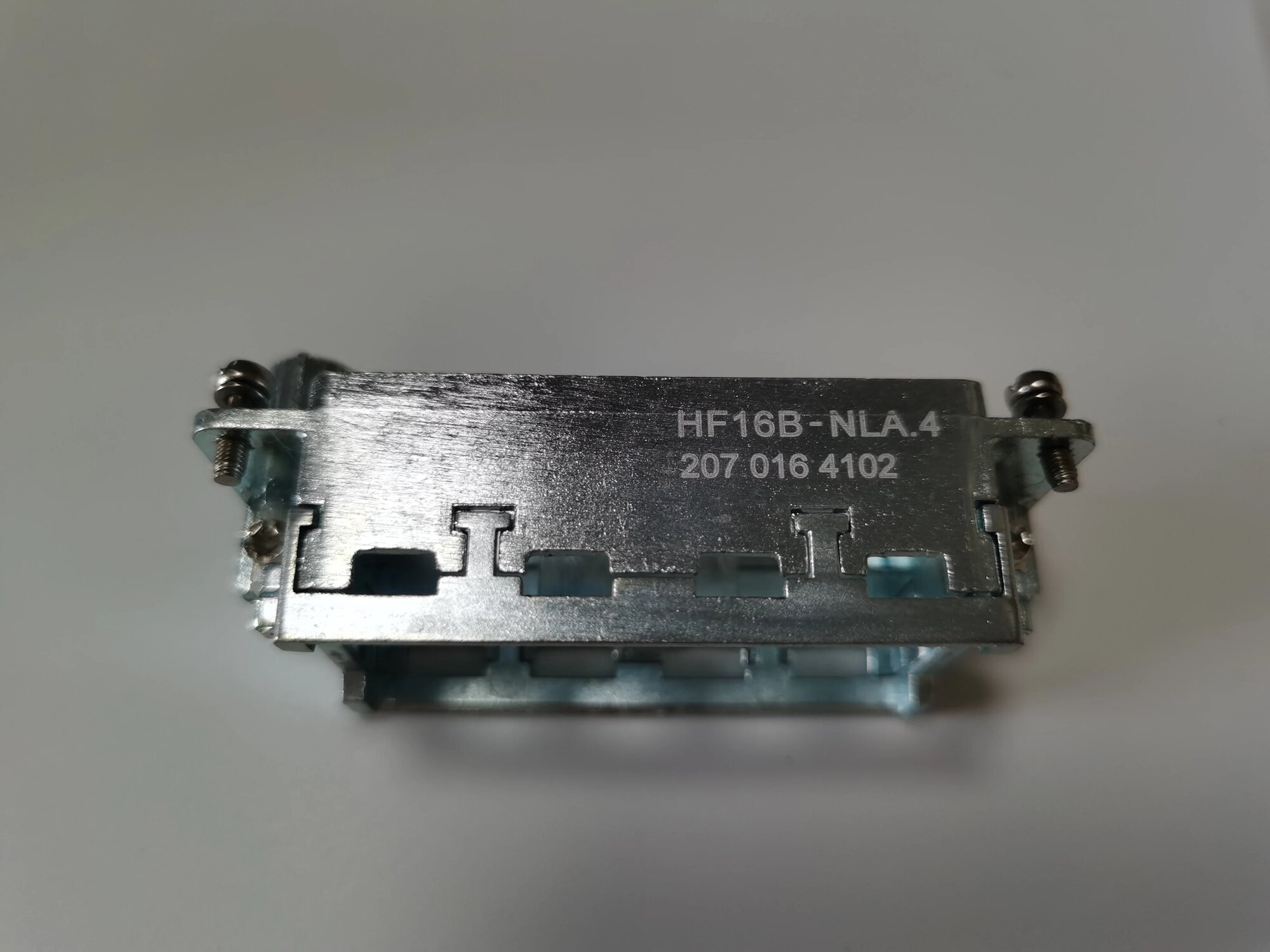 Женская вставка прямоугольный разъем HDXBSCN HDC H16B