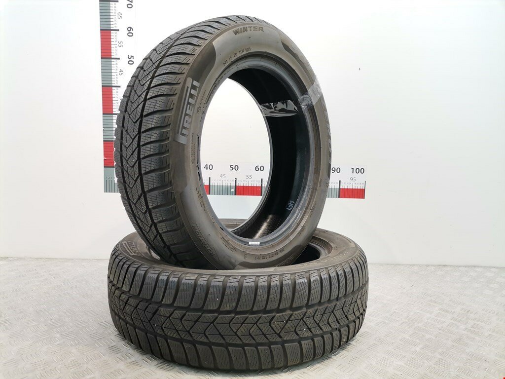 Шины BMW X1 (F48/F49) 205/60R17 арт. 2217289