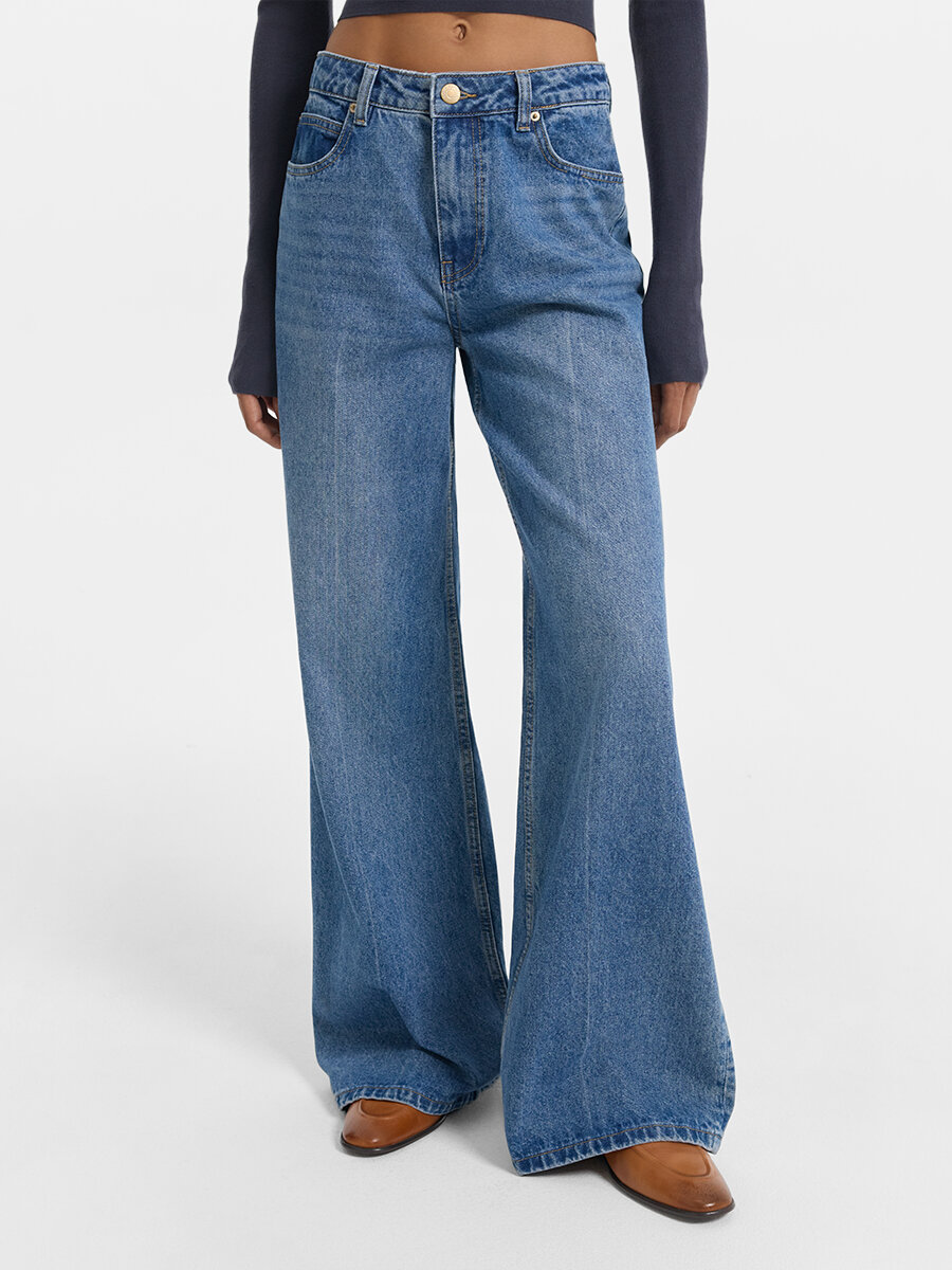 Джинсы клеш 