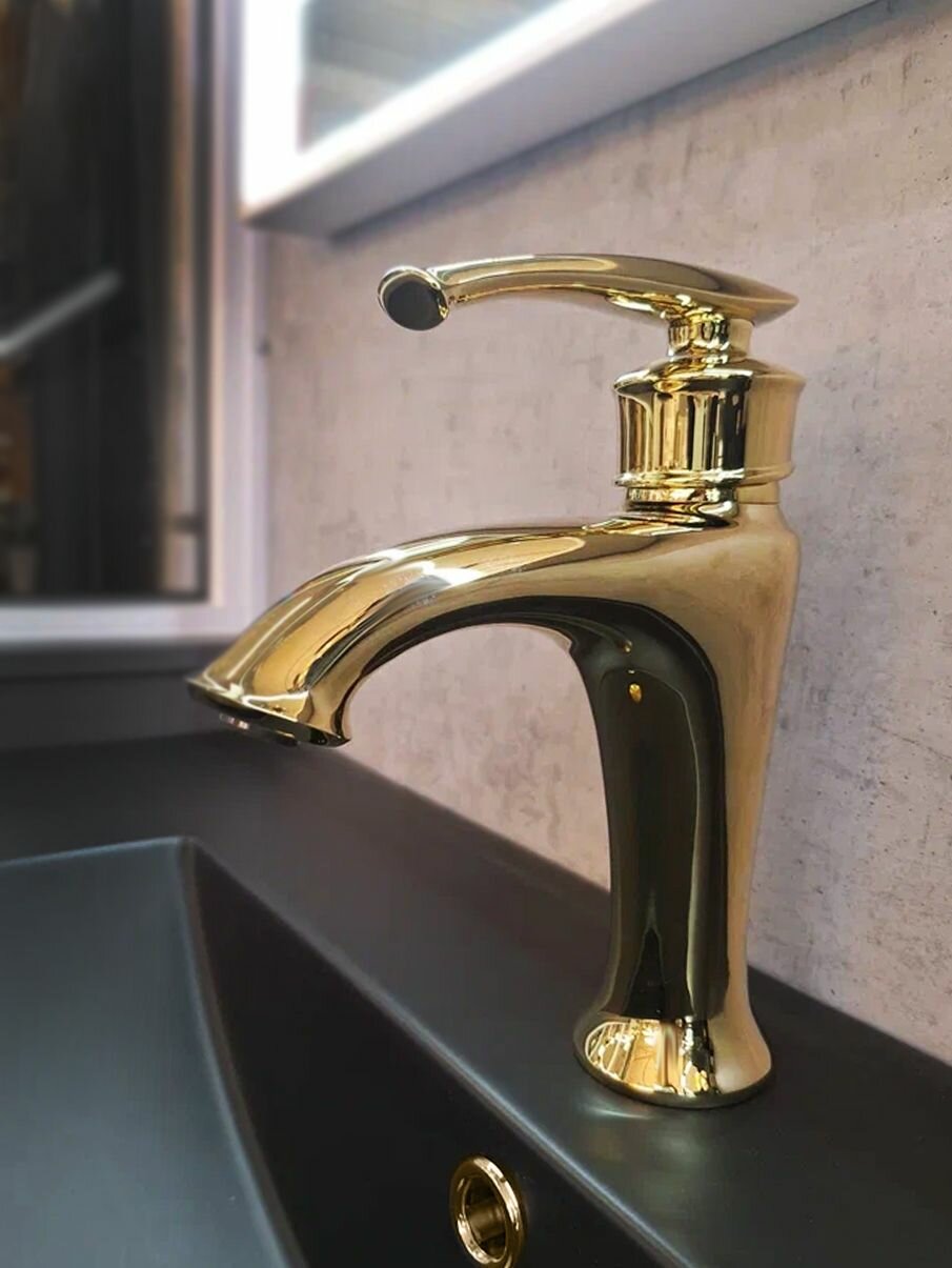 Смеситель для раковины в ванную, однорычажный, латунь, золотой