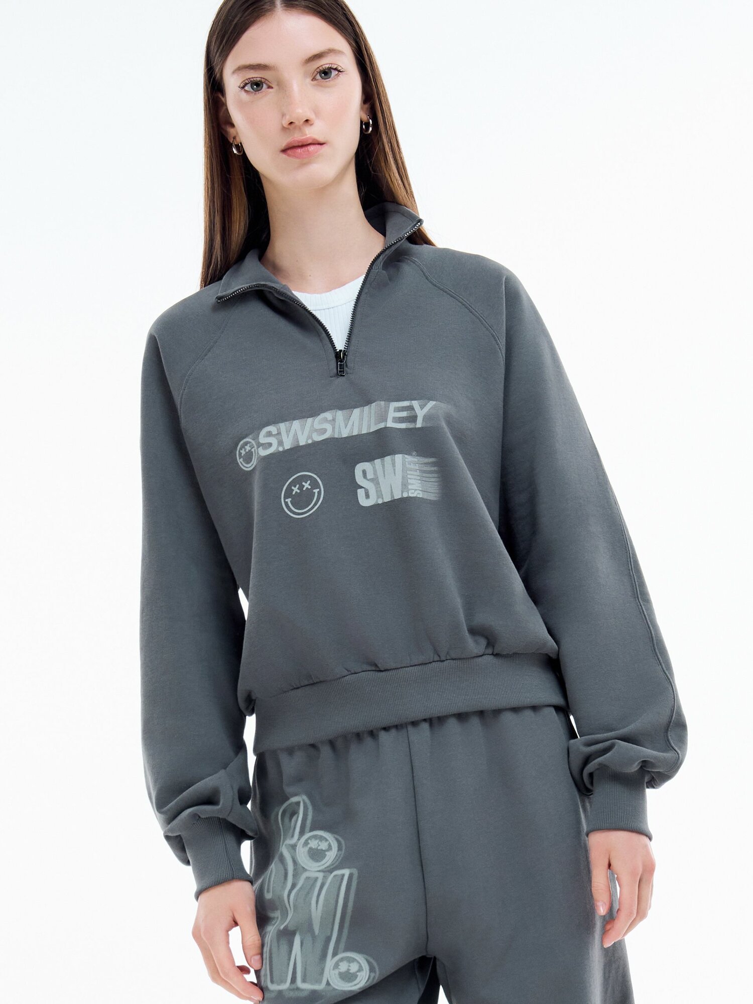 Свитшот спортивный