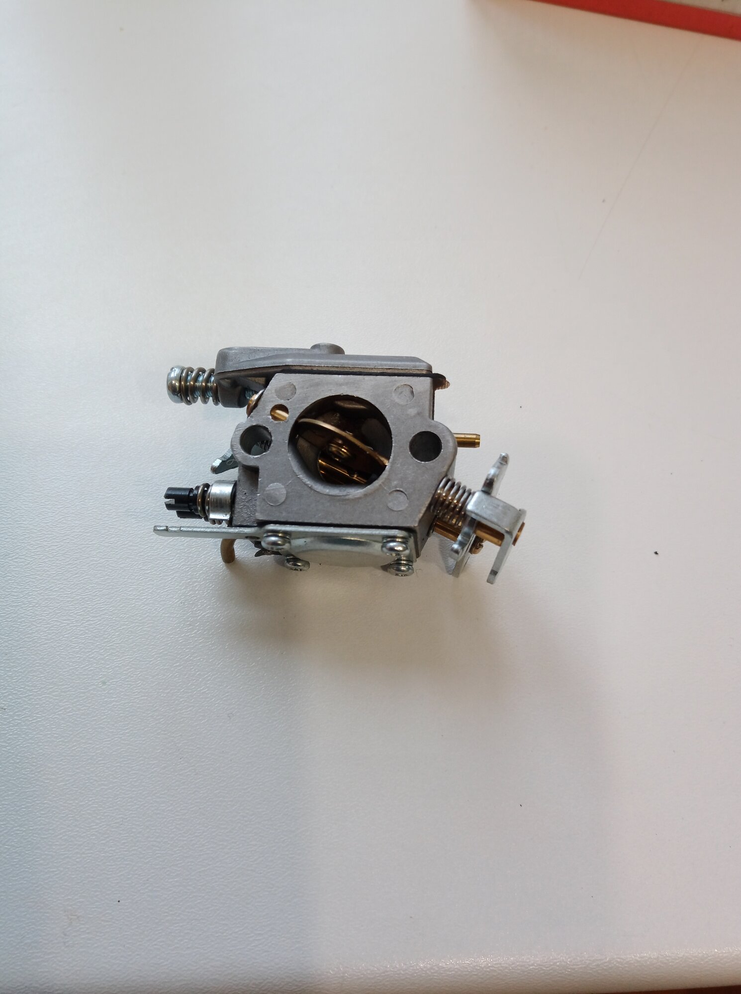 Карбюратор модели P350 для бензопилы