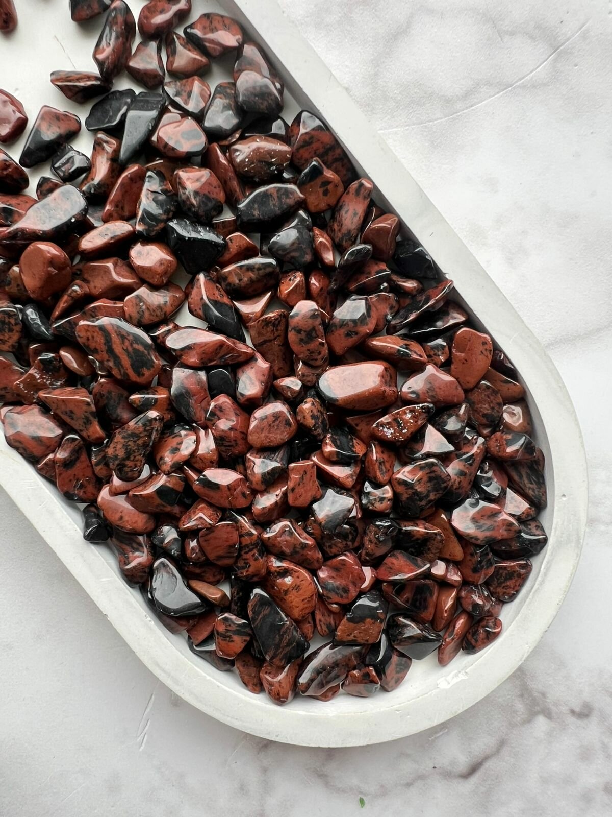 Галтовка натуральный камень Обсидиан коричневый, фракция 5х10 мм. Упаковка 100 гр.