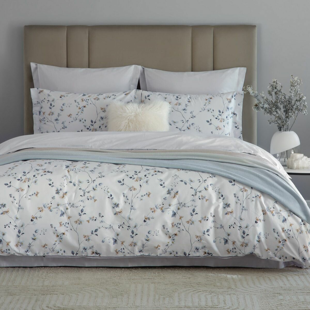 Togas Комплект постельного белья двуспальный евро "Малербо" 200x210/240x270/50x70-2 сатин, хлопок