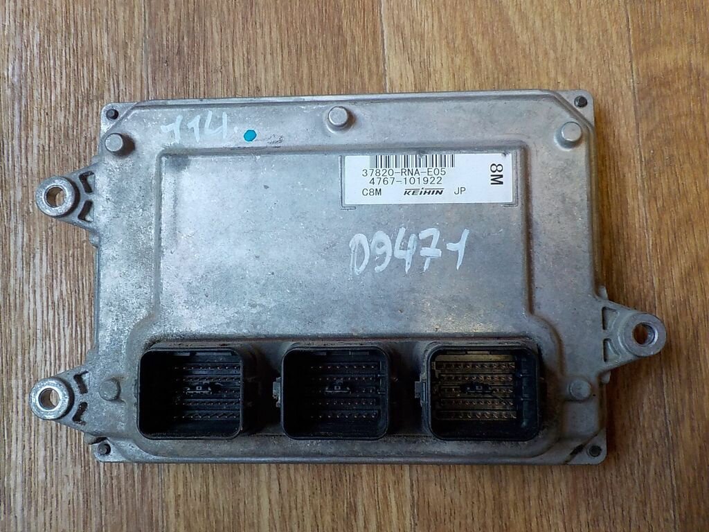 Блок управления двигателем Honda Civic 4D 2006-2012 37820RNAE05 - Б/У