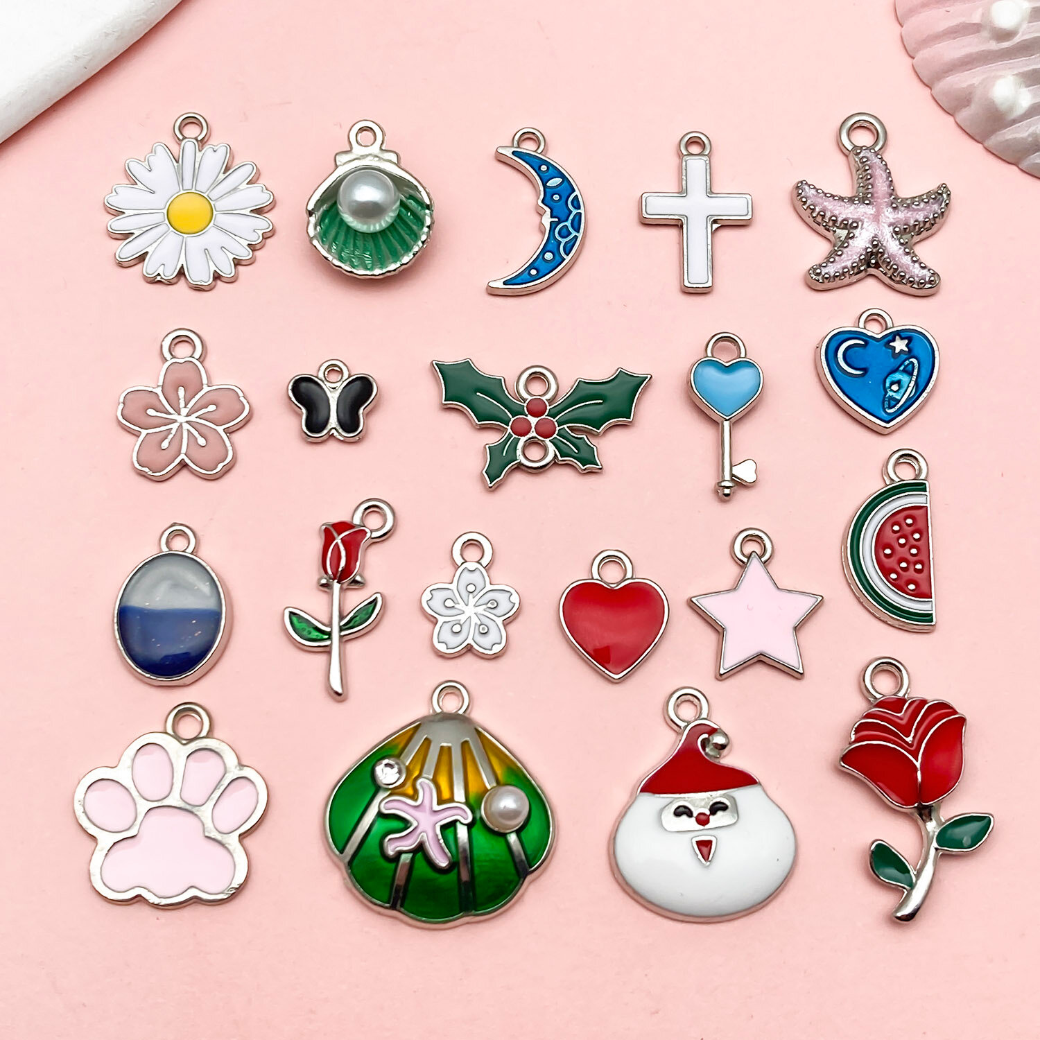 Набор из 20 подвесок 'Капельная коллекция' по 1 шт каждого дизайна. Для создания украшений: ожерелий, браслетов, серёг и других аксессуаров.