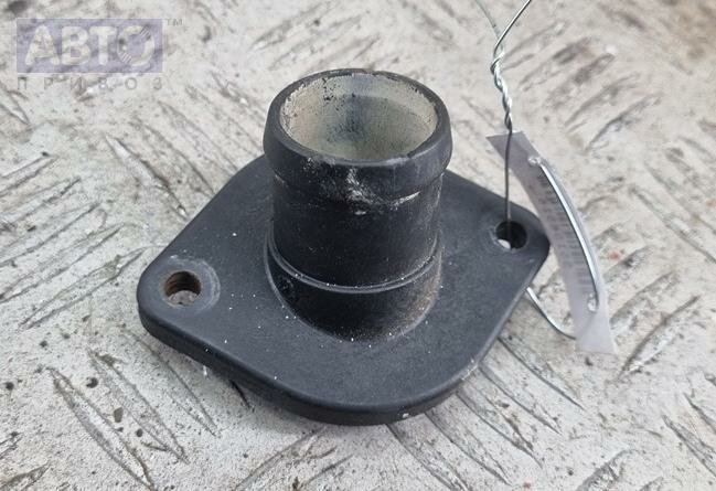 Корпус термостата Volkswagen Golf-4