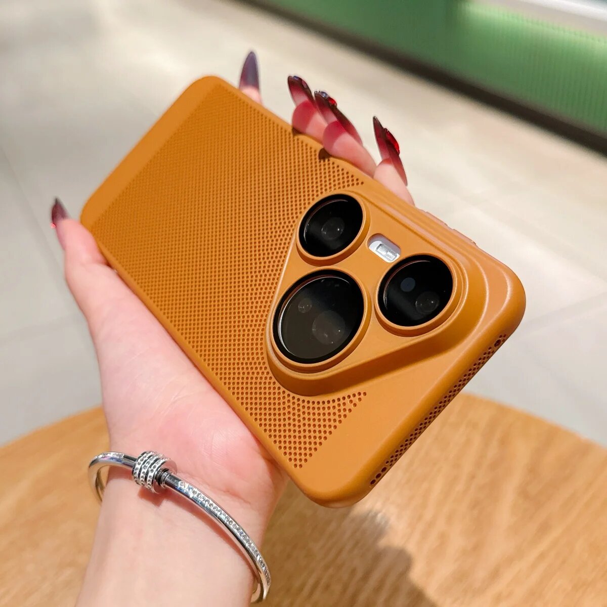 Коричневый чехол для Huawei P50 Pro с рассеиванием тепла