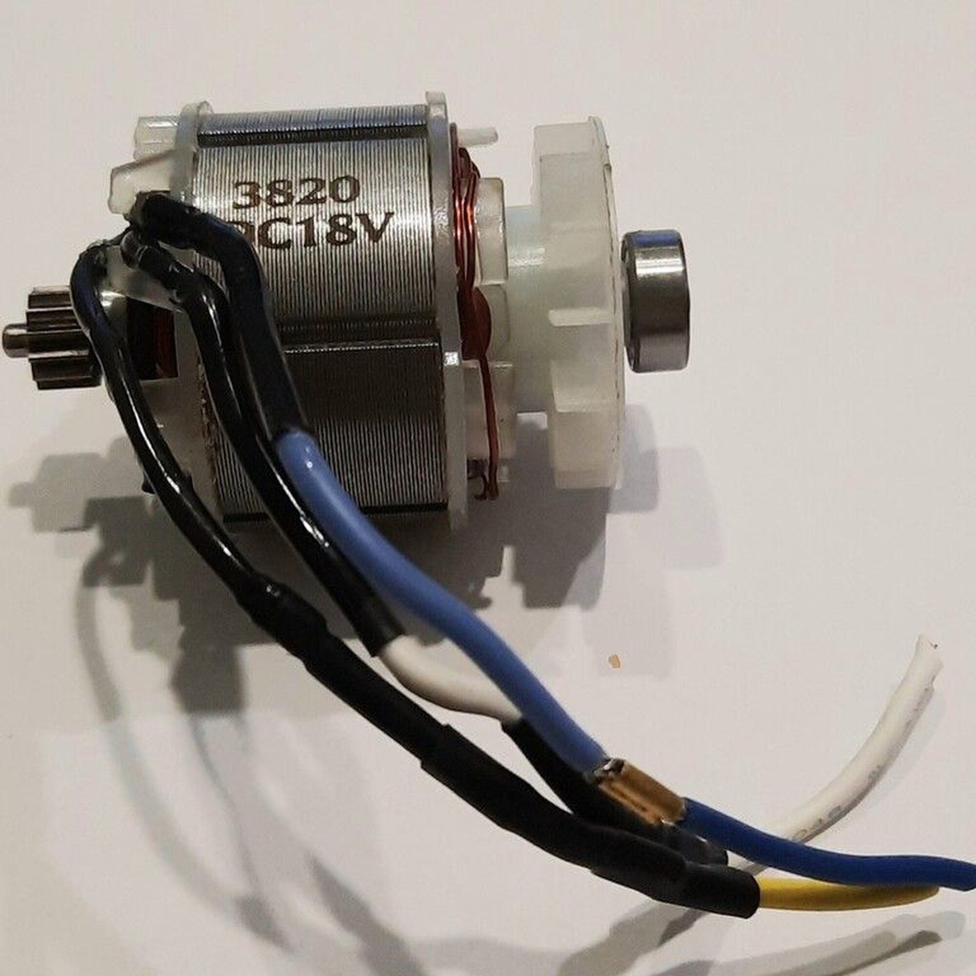 Двигатель для шуруповерта Интерскол ДА-13/18ВК и Интерскол ДАУ-13/18ВК