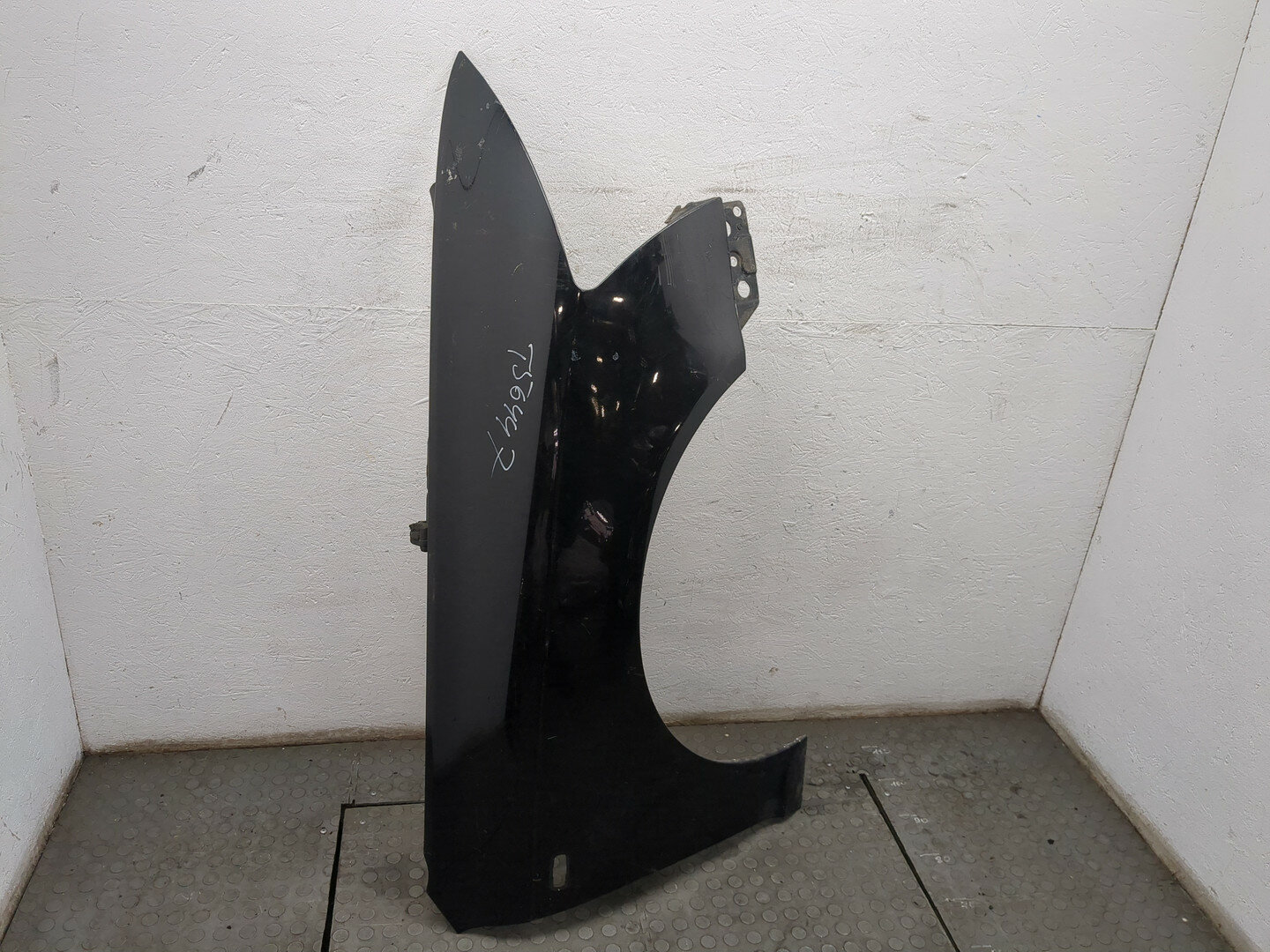 Крыло правое переднее Audi A6 (C6) Б/У