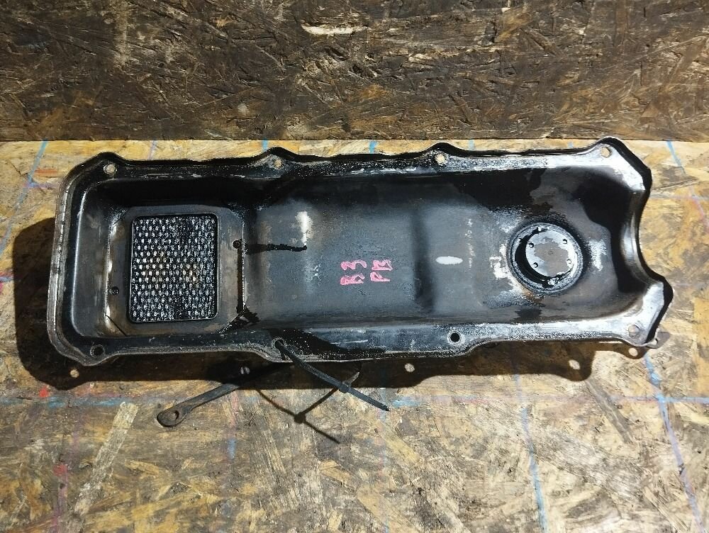 Крышка клапанов VW Passat B3 Б/У с пробегом