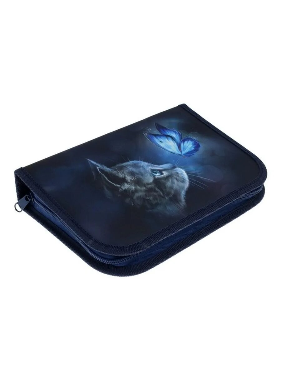 Яркий тканевый пенал с тремя отделениями