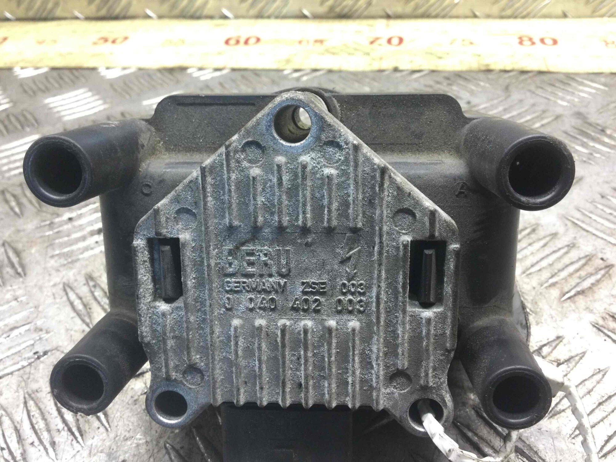 Б/У Катушка зажигания Audi A4 B5 (1994-1999) 1999 г.