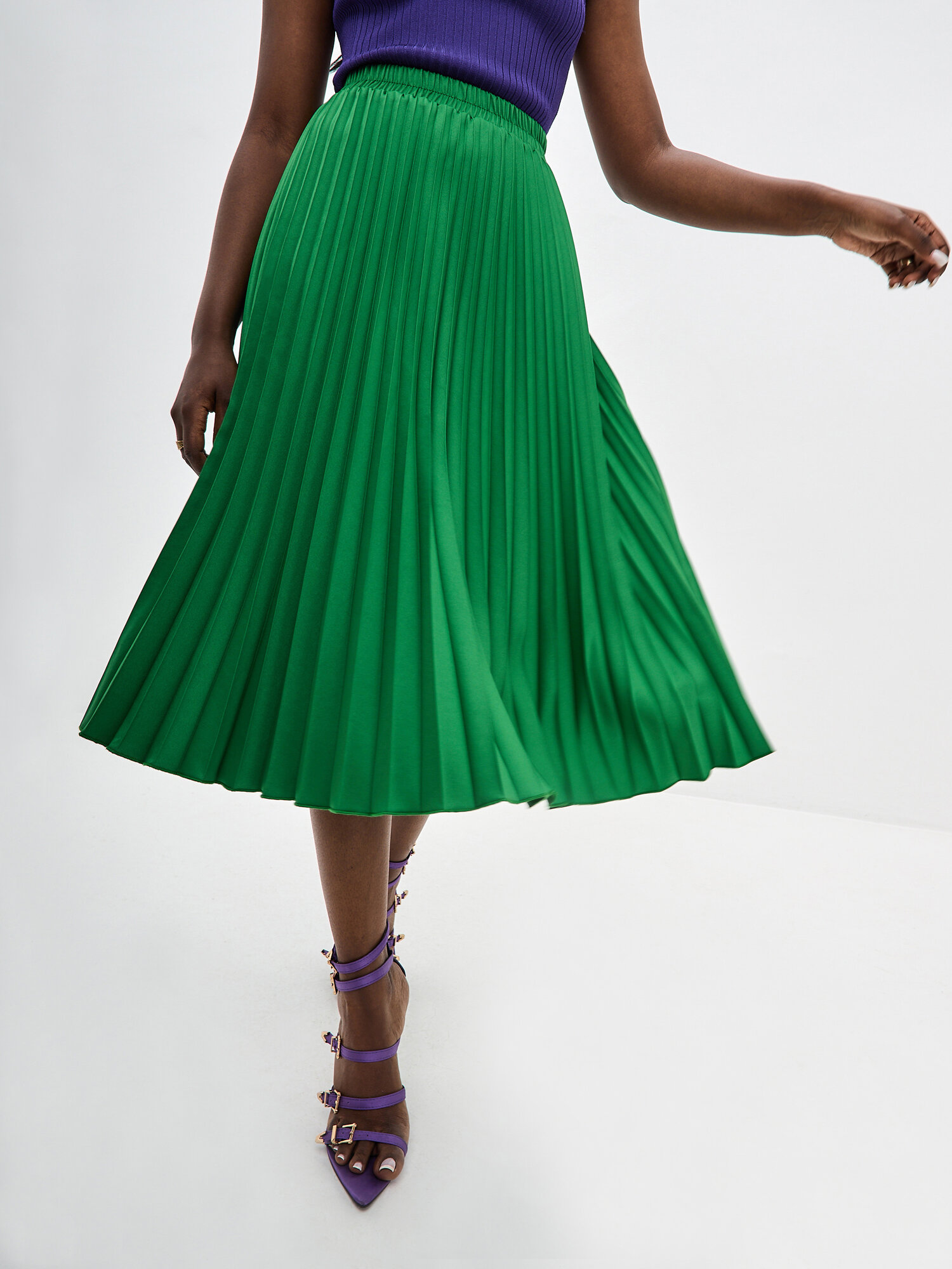 Юбка миди плиссированная ярко-зеленая