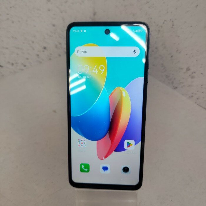 Смартфон Tecno Spark Go 2024 3/64 Черный